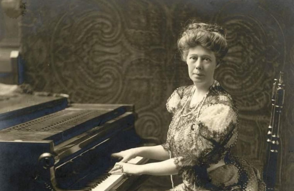 Carrie Jacobs Bond was the “Mother of America” with U.P. Roots